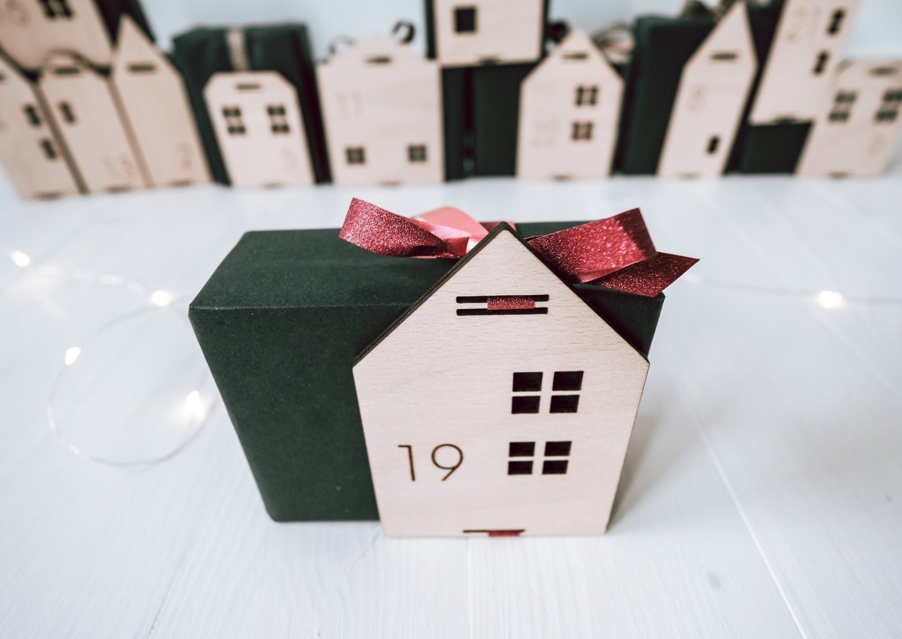 Adventskalender aus Holz für Kinder– Jellies Design