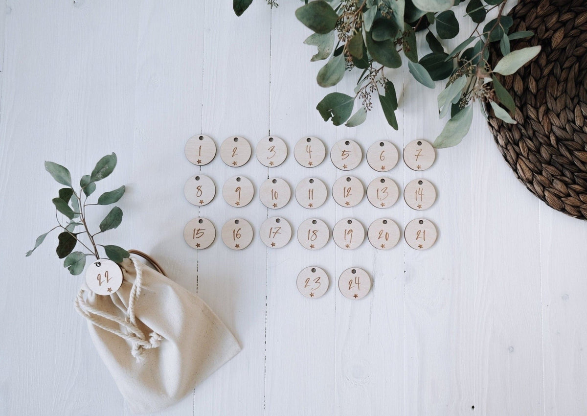 Adventskalender aus Holz für Kinder– Jellies Design